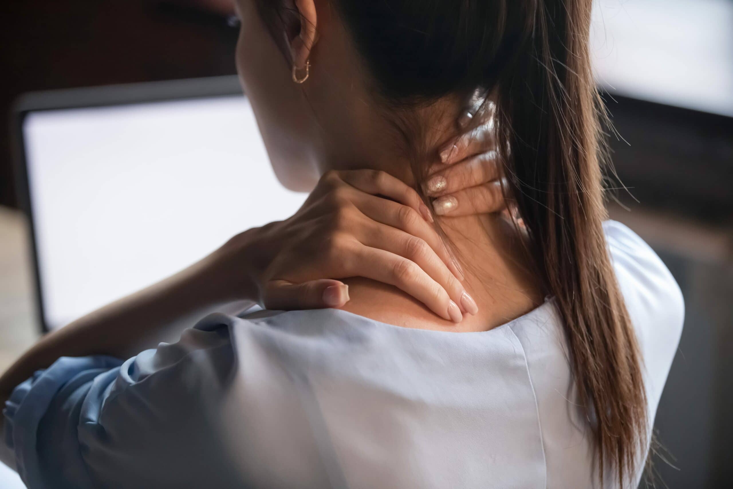 Inside the ‘Tech Neck’ Phenomenon